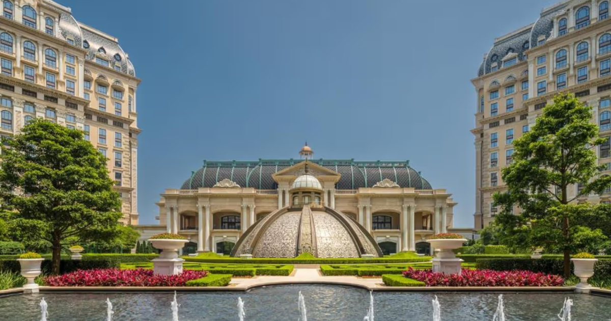Zavirite u novi luksuzni Versace hotel u Makauu Zavirite u novi luksuzni Versace hotel u Makauu